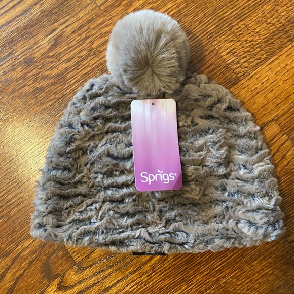 Springs | Accessories | Nwt Sprigs Mushroom Faux Faur Scarf And Hat Set ...